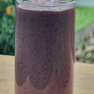 Berry Blast Smoothie – My Go-To for a Quick, Healthy Pick-Me-Up